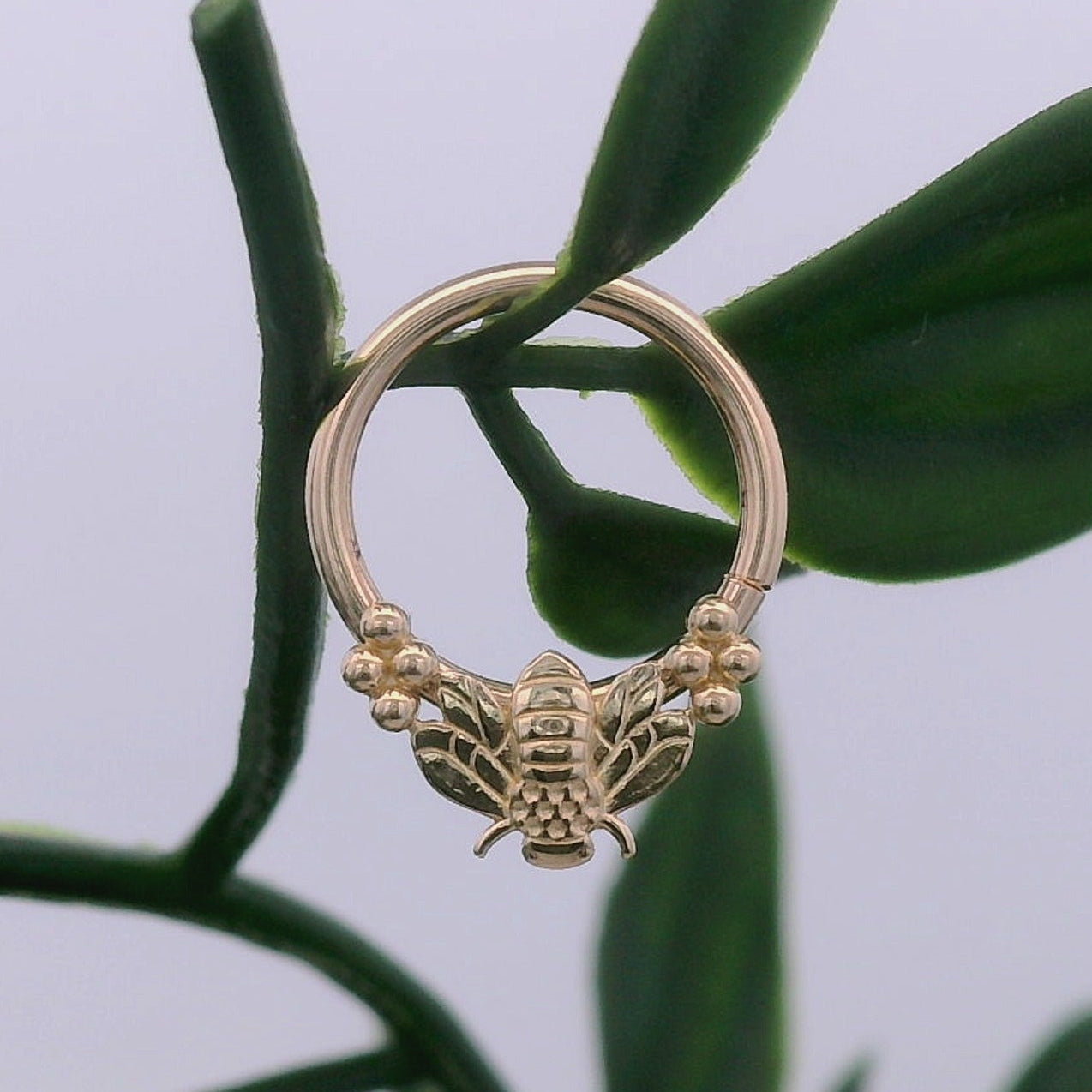 Super Bees – Ivy Piercing Studios