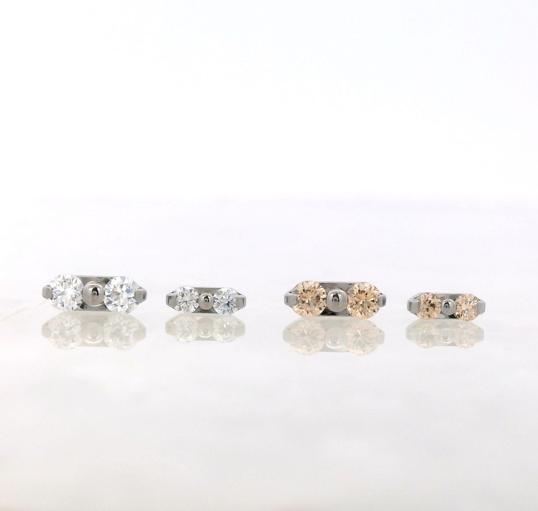 Duet - Titanium - Threadless – Ivy Piercing Studios