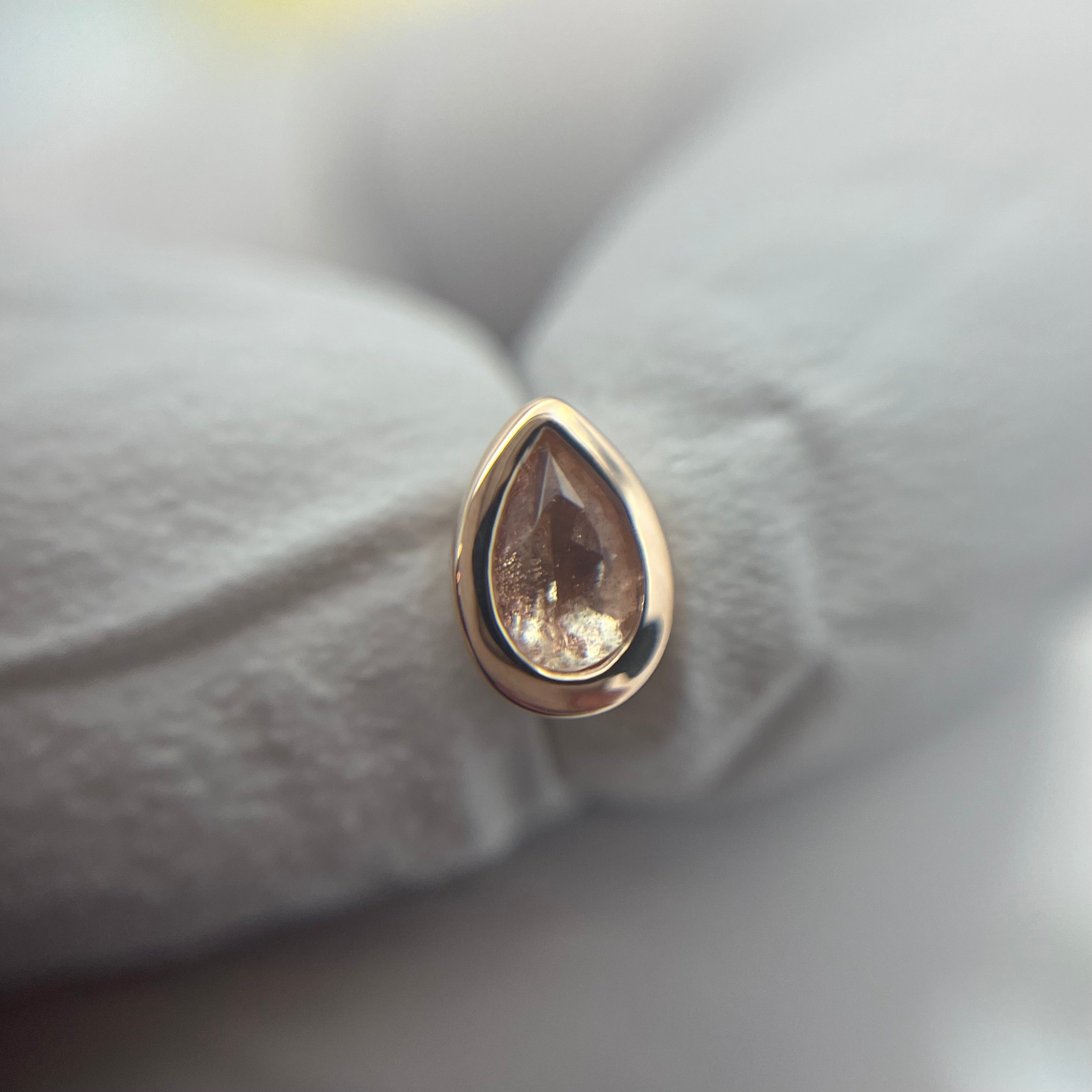 Pear Bezel – Ivy Piercing Studios