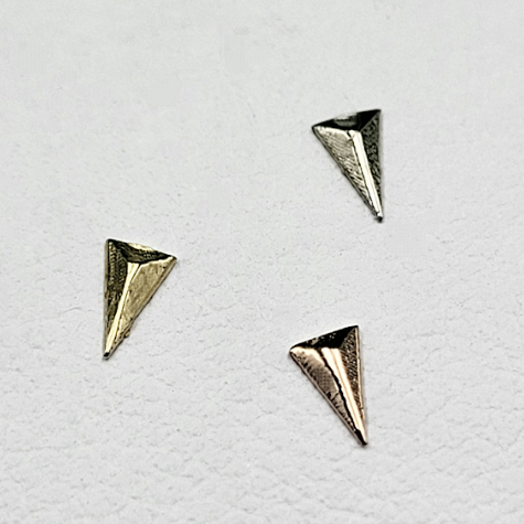 Tooth Gem - 3D Triangle – Ivy Piercing Studios
